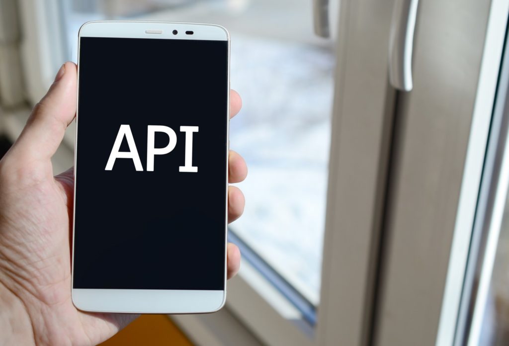 Apa Itu API? Penjelasan Detail yang Perlu Diketahui - DomaiNesia